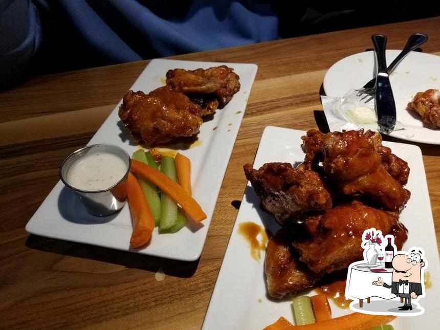 Hy-Vee, Brooklyn Park - Restaurant menu, prices and reviews