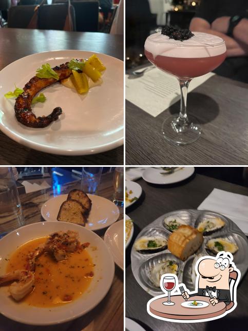 Best restaurants in East Thunderbird Square North Mall - Restaurant Guru