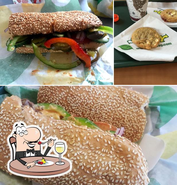 Top 5 restaurants with sub sandwiches in The Hague, august 2025 ...