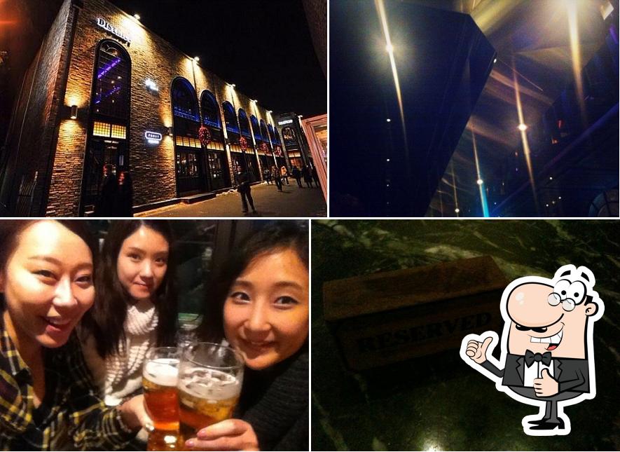 Prost Pub & Grill, Seoul, Seoul, 26 Itaewon-ro 27ga-gil - Restaurant ...