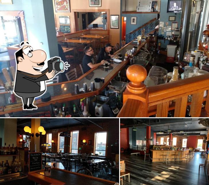 Blue Cat Brewing Company in Rock Island - Restaurant menu and reviews