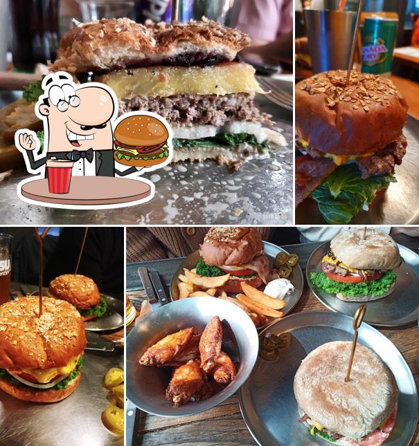 Yankees Burger restaurant, Seoul, 30 Samil-daero 30-gil - Restaurant ...