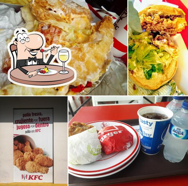 KFC • Máximo Gómez restaurant, Santo Domingo, Av. Máximo Gómez ...