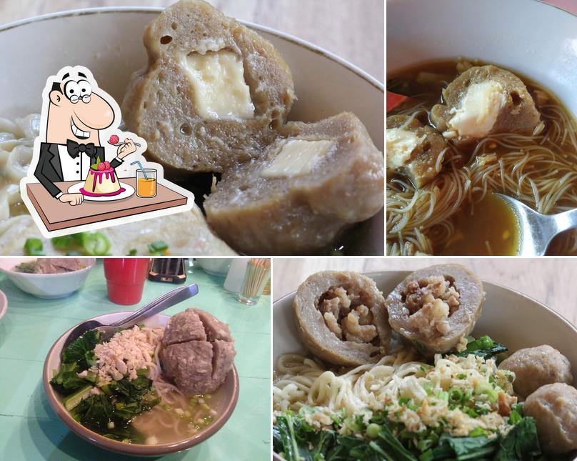 Baso Simponi restaurant, Bandung, Jl. Sekelimus Utara No.19 ...