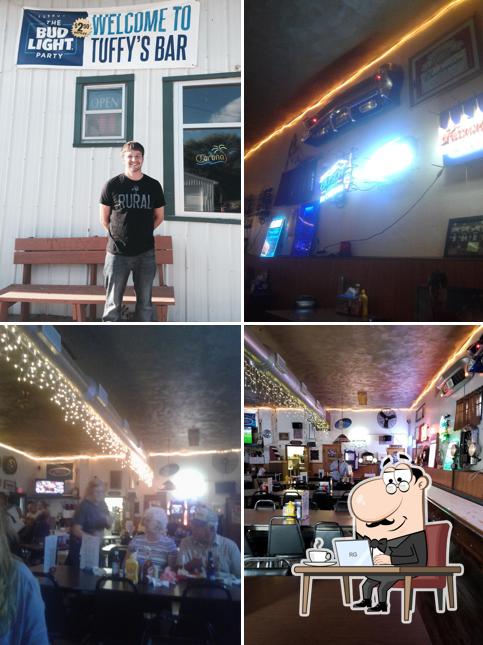 Tuffy's Bar in USA - Restaurant reviews