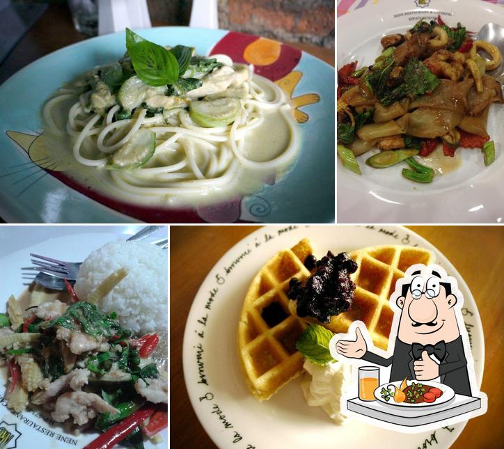 Cafe Samsen, Bangkok - Menú del restaurante, precios y reseñas
