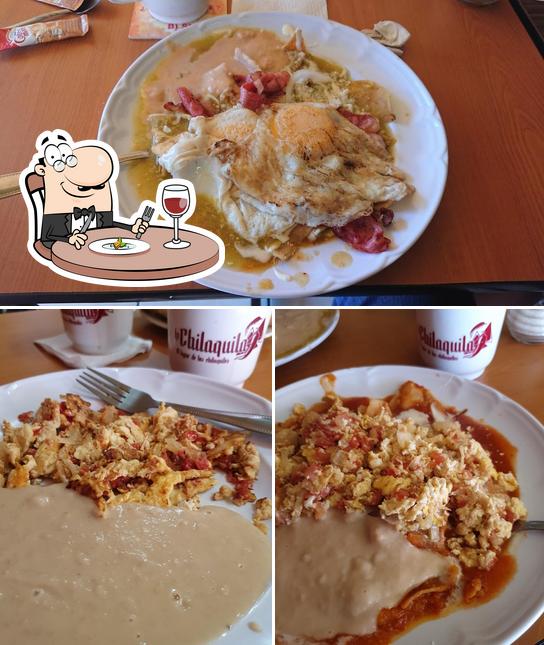 Chilaquiles; La Chilaquila Sucursal Malecon restaurant, Tonalá ...