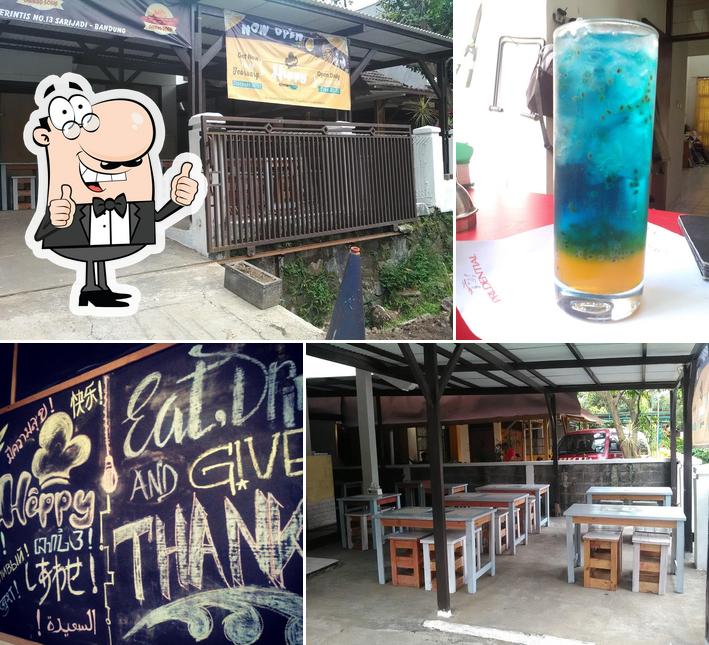Happy Cafe, Bandung