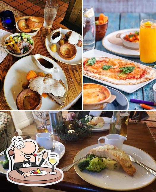 Oaken Arms Oaken Wolverhmpton in Wolverhampton - Restaurant menu and ...