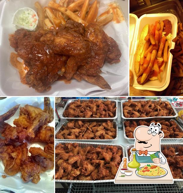 Del's Wings N Things, Garfield Heights - Restaurant menu, prices and ...