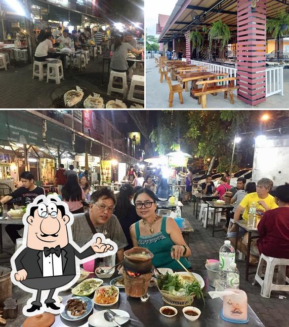 ลาบอุบล (Larb UBon) restaurant, Salaya