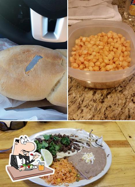 Los Jarrones, El Paso - Restaurant menu, prices and reviews