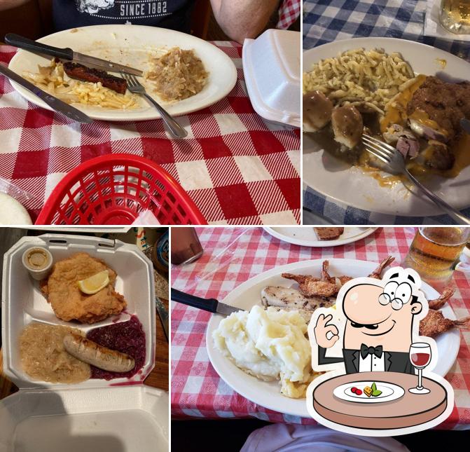 Little Germany, 6737 Camp Bowie Blvd in Fort Worth - Restaurant reviews