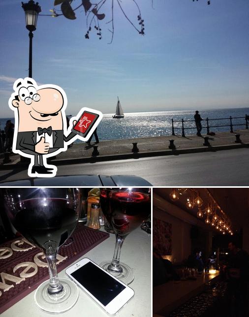 Kennedy Bar, Thessaloniki