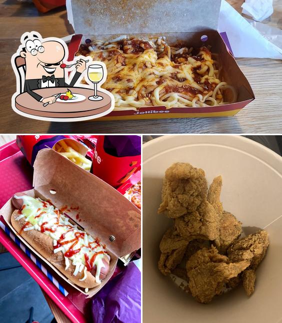 Jollibee Cardiff, Cardiff - Menú del restaurante, precios y reseñas