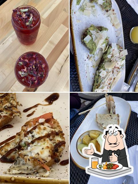 Three Birds Cafe in Winter Garden - Restaurant menu and reviews