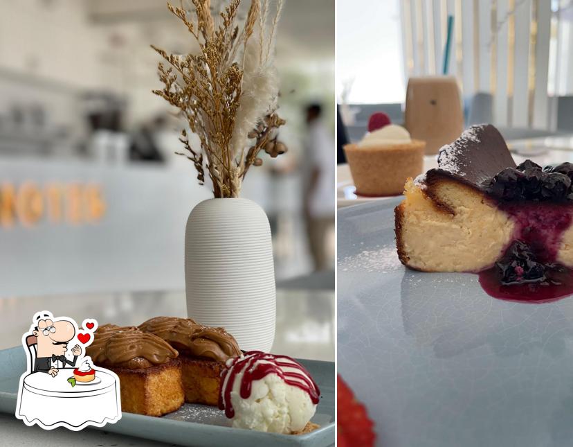 Notes Cafe - Al Ain, Al Ain - Restaurant menu, prices and reviews