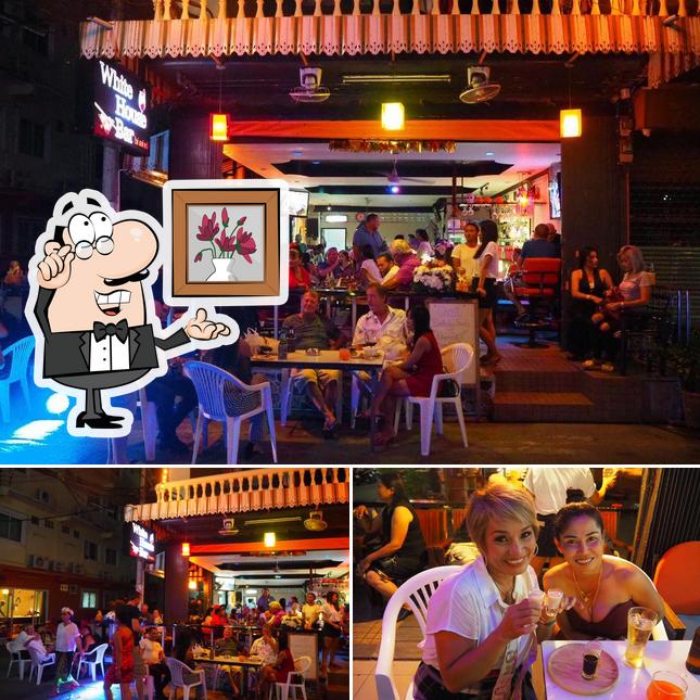 White House Bar, Nong Kae - Restaurant reviews