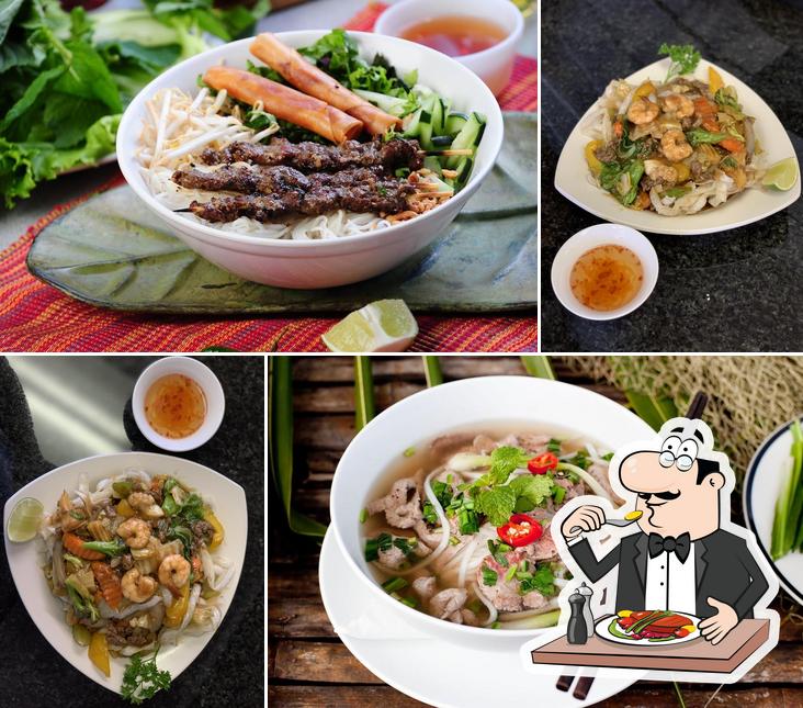 SAIGON STAR Ultimate Subs & Grill, 242 7 Ave SW in Calgary - Restaurant ...