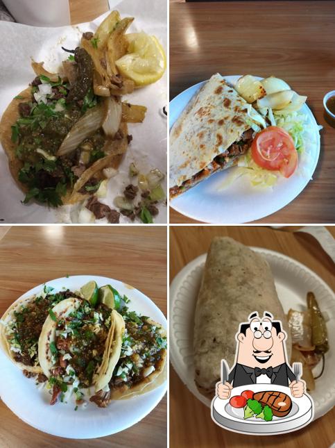 Tacos y Tortas Chalio's 4, Tulare - Restaurant menu, prices and reviews