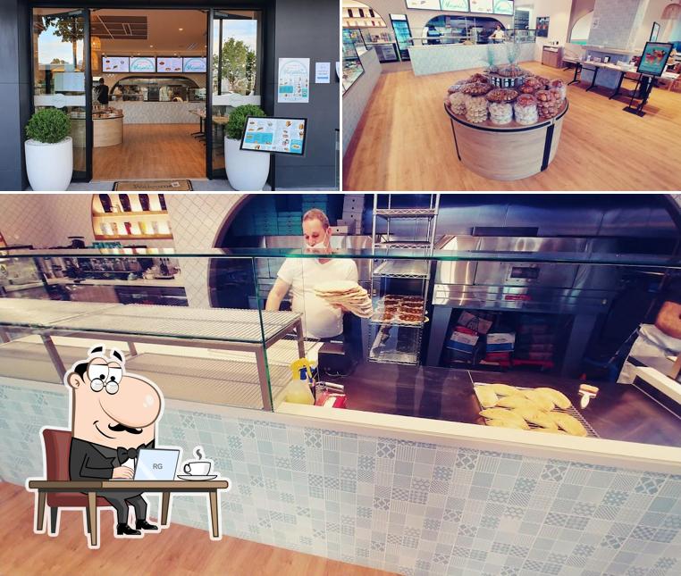 Fayrouz Cafe, Caroline Springs - Restaurant menu, prices and reviews