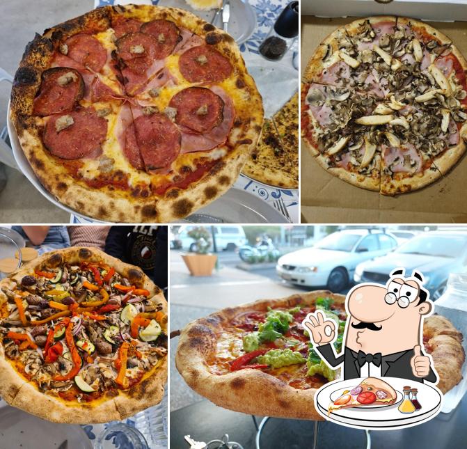 Toro's pizza, Palm Beach - Restaurant menu, prices and reviews