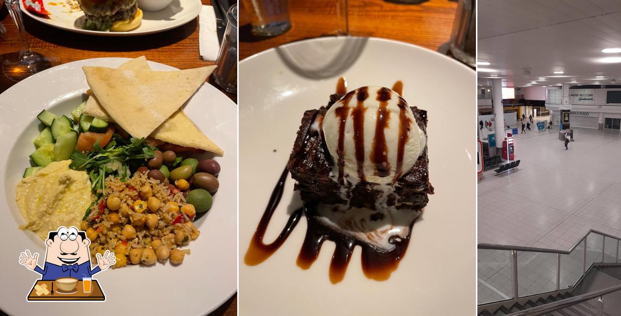 Thyme Restaurant at Premier Inn North Terminal Gatwick Airport, Crawley ...
