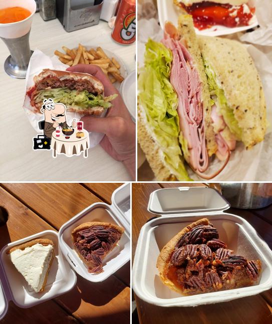 The Apple Pan in Los Angeles - Restaurant menu and reviews