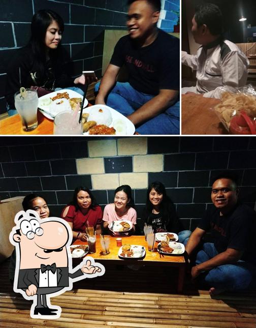 Dad's Kuliner Luwuk cafe, Luwuk - Restaurant reviews