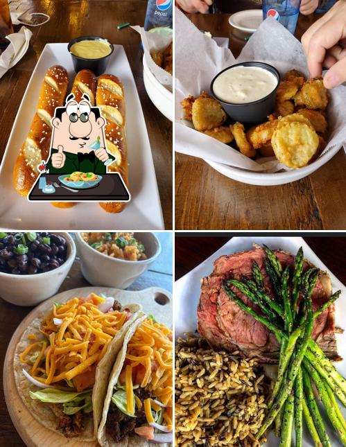Bull Moose Bar & Grille, Sandwich - Restaurant menu, prices and reviews