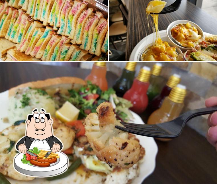 Chomp Eatery & Juice Station in Santa Monica - Restaurant menu and reviews