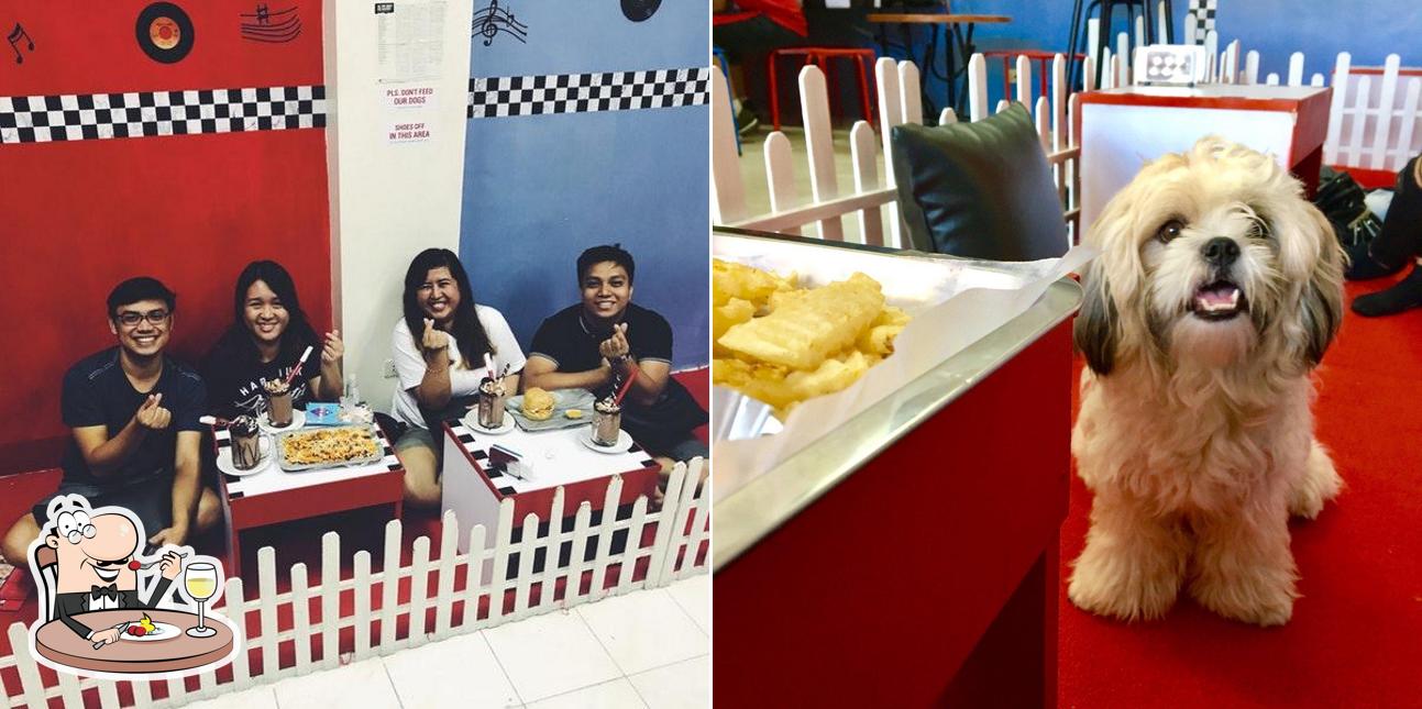 Diner Dogs restaurant, San Pedro - Restaurant reviews