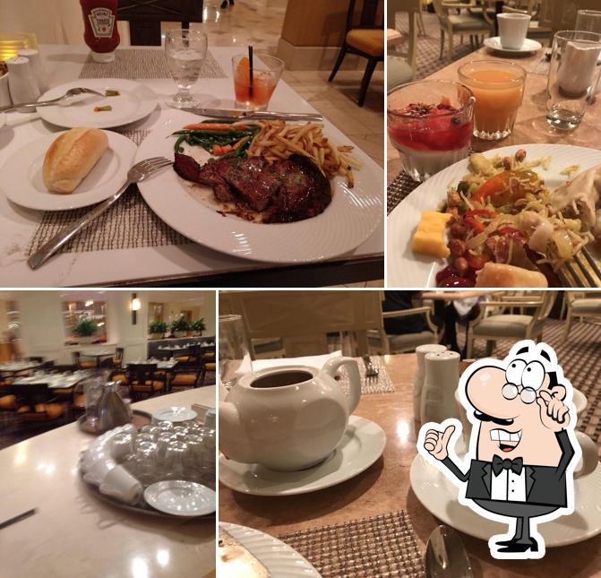 Hilton Cafe in Los Angeles - Restaurant menu and reviews