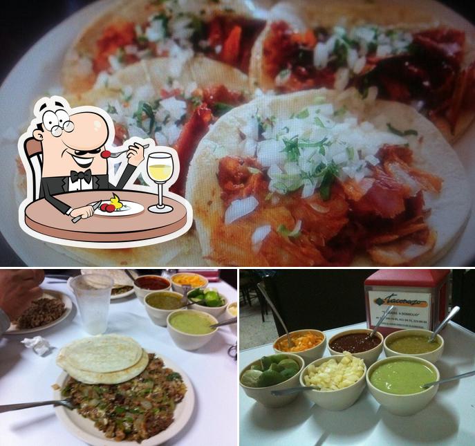 Taconazo restaurant, Santiago de Querétaro, Circunvalación - Restaurant ...