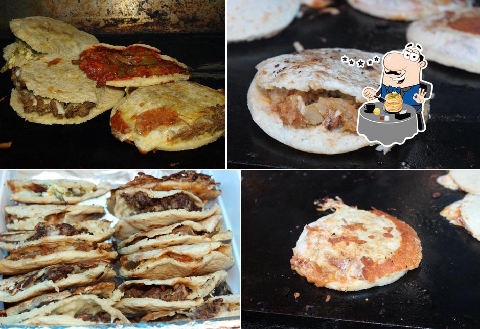 Gorditas El Sabor De Mi Pueblo, 2000 East Ave in Turlock - Restaurant ...