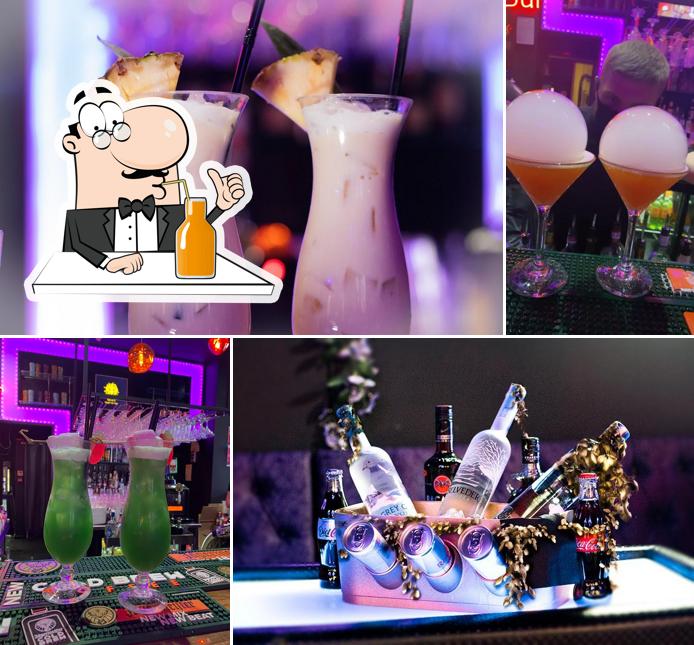 Medusa Bar Crawley in Crawley - Restaurant reviews