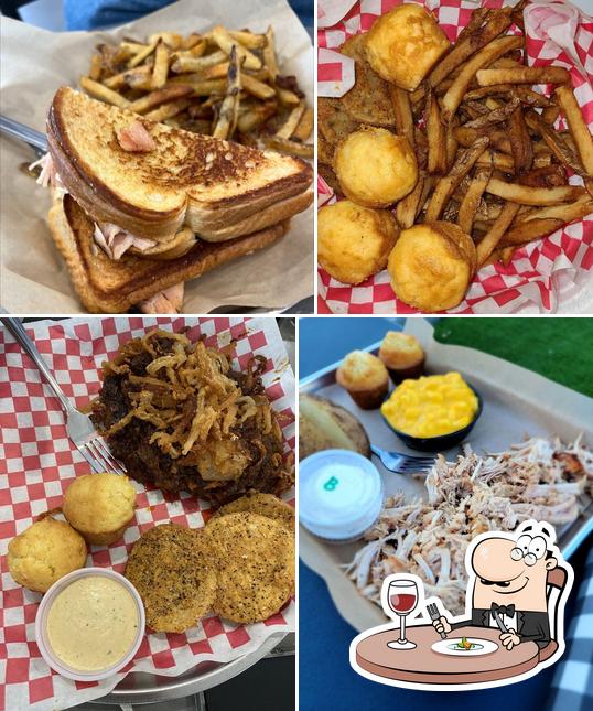 Ellie Lou's Brews & BBQ in Clermont - Restaurant menu and reviews