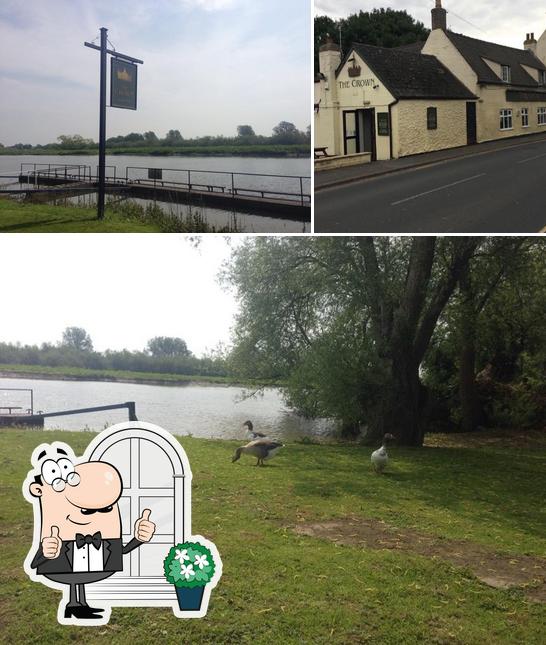 The Crown Pub, Earith, Bluntisham - Restaurant menu, prices and reviews