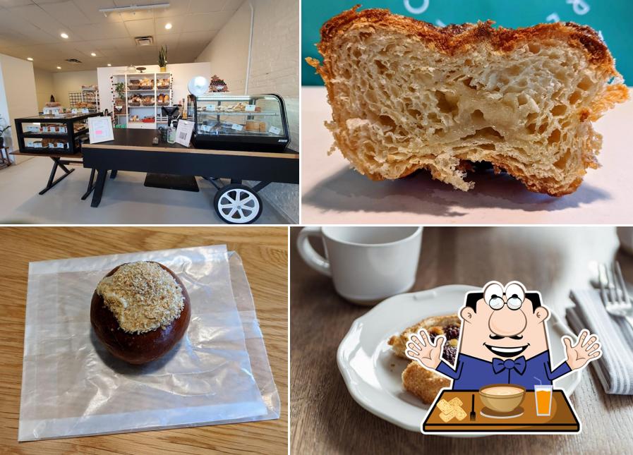 Aya Pastry, Chicago, Chicago - Restaurant menu, prices and reviews