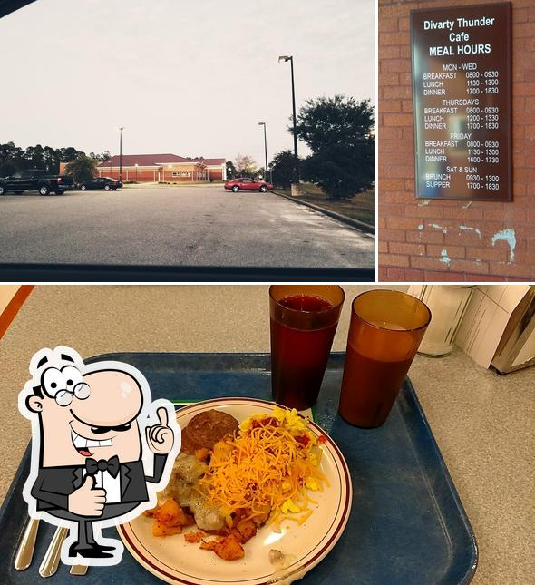 Thunder Cafe DFAC in Fort Stewart - Restaurant reviews