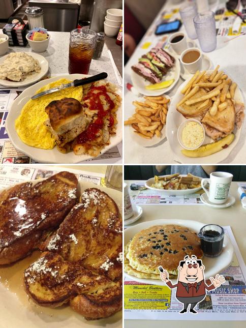 Round the Clock Diner, 222 Arsenal Rd in York - Restaurant menu and reviews