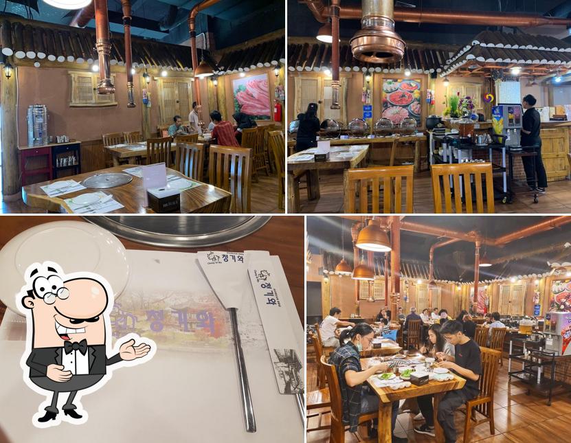 Chung Gi Wa - Korean BBQ Mall Phinisi Point Makassar, Makassar ...