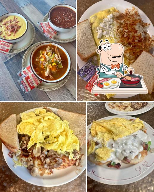 Lala's Cafe and Catering, Green Bay - Restaurant menu, prices and reviews