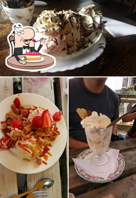 Basil & Rusty's Ice Cream Parlour in Machen - Restaurant reviews