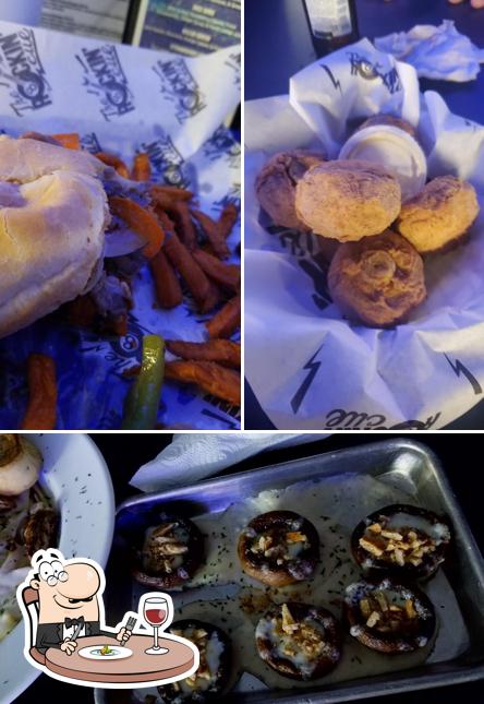 The Rockin Cue Bar, Harlingen - Restaurant menu, prices and reviews