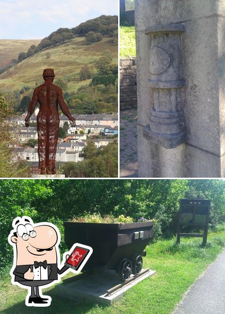 The Six Bells Hotel, Abertillery - Restaurant menu, prices and reviews