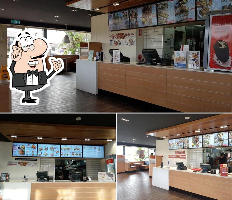 Red Rooster South Springvale, 663-671 Springvale Rd in Springvale South ...