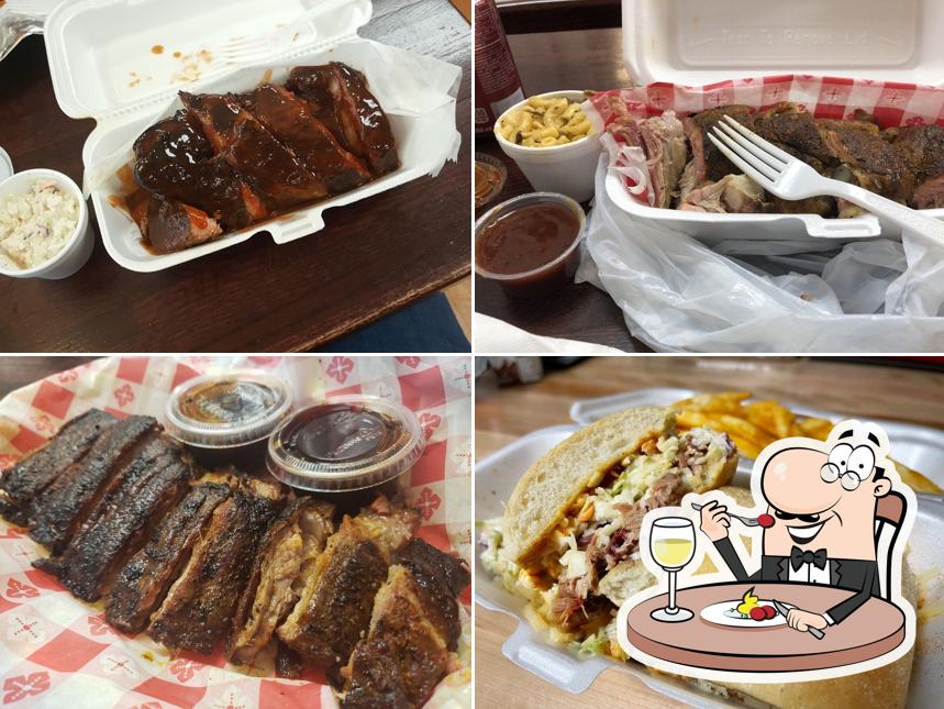 Carrol Lou's Smokehouse in Decatur - Restaurant menu and reviews