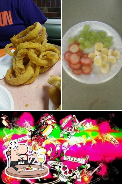 Clock drive in, Pacolet - Restaurant menu, prices and reviews