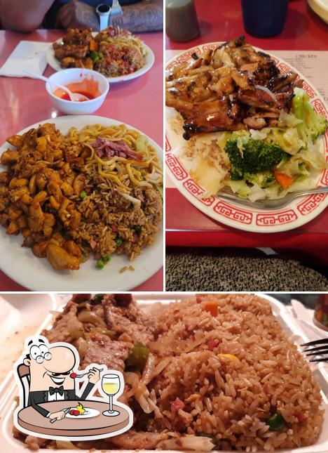 Golden Chopstix, Riverbank - Restaurant menu, prices and reviews